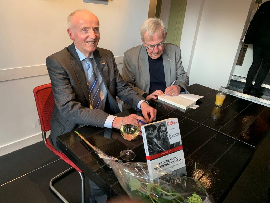 Viering 75 jaar vrijheid in Harderwijk in stilte - Marco Jansen Media ...